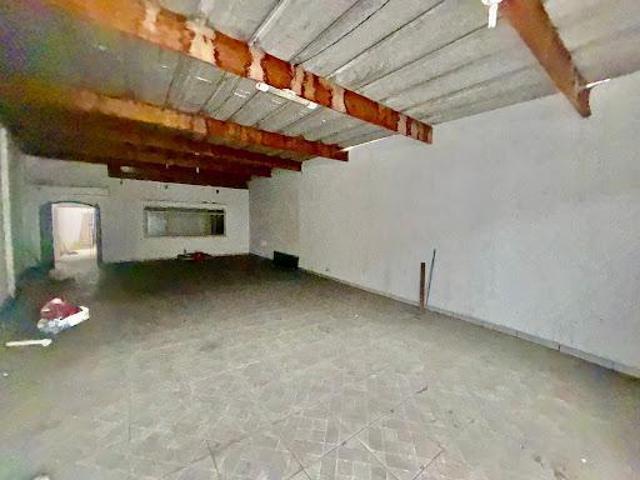 Casa térrea com 3 dormitórios, terraço e 6 vagas à venda, 160 m² por R$ 595.000 Jardim Primavera