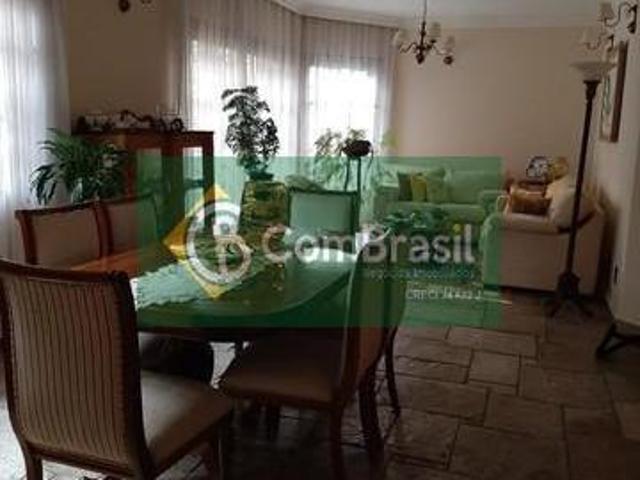 Casa térrea com 3 dormitórios Vila Lavínia Mogi das Cruzes SP
