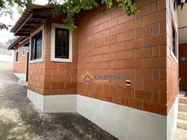 Casa Térrea com 3 Dormitórios à Venda no Chácaras Maringá em Atibaia
