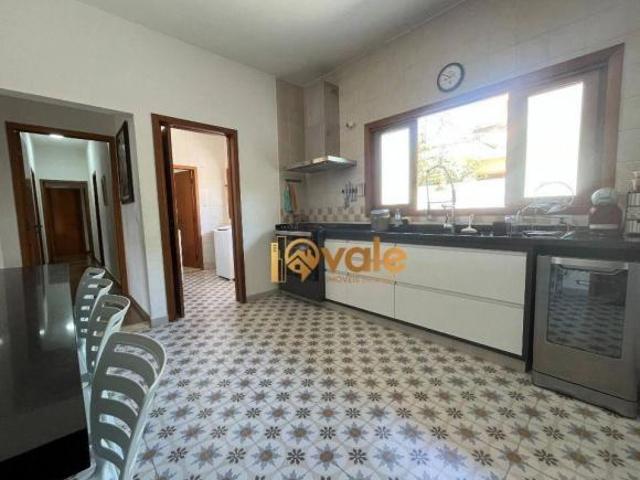 Casa Térrea com 3 dormitórios a venda no Condomínio Residencial Mirante do Vale em Jacareí/SP