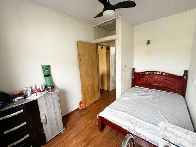 Casa Térrea com 3 dormitórios à venda por R$ 430.000 Jardim Califórnia Pouso
