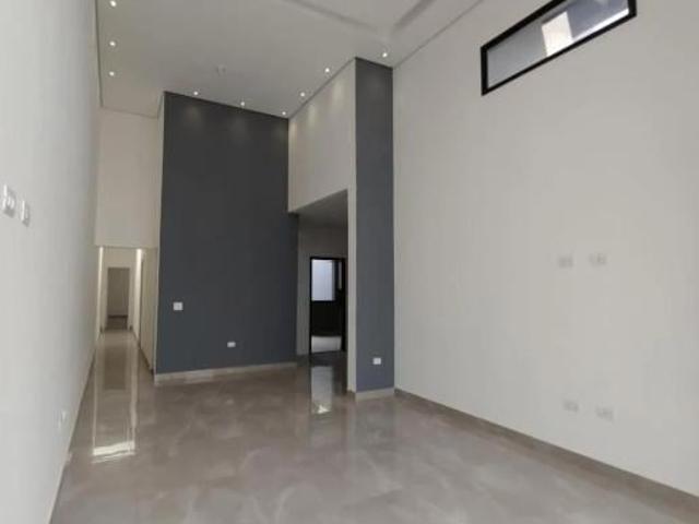 Casa térrea com 3 dormitórios à venda, 130m² por R$ 1.010.000 – Condomínio Villagio