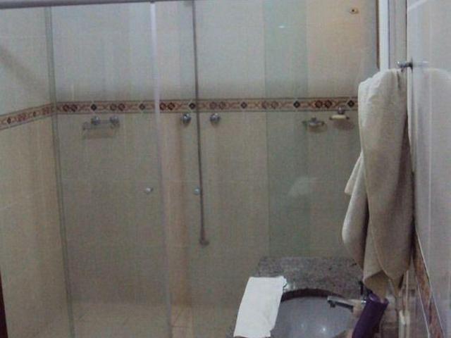 Casa térrea com 3 dormitórios bairro Ponta Grossa