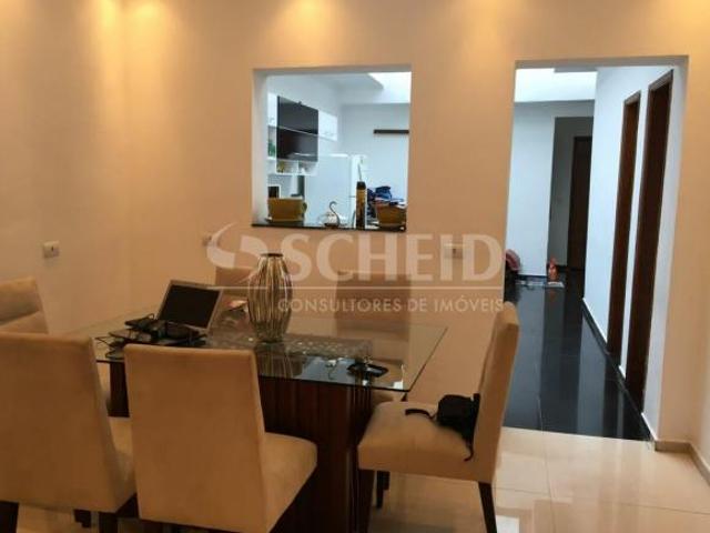 Casa térrea com 3 dormitórios e 3 vagas, 144 m² por R$ 645.000,00 no Jd consórcio