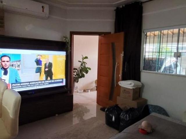 Casa térrea com 3 dormitórios em bairro na cidade de Indaiatuba