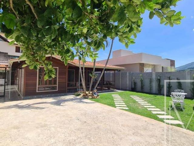 Casa Térrea Com 3 Dormitórios | Jardim Maristela | Atibaia/SP