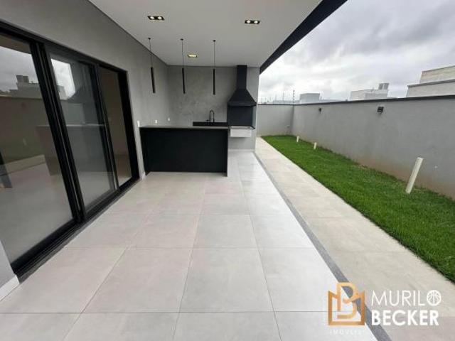 Casa Térrea com 3 dormitórios no Terras do Vale