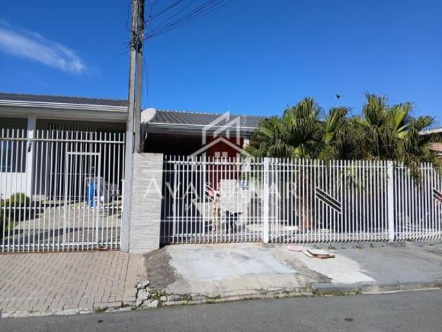 Casa térrea com 3 dormitórios sendo 1 suíte à venda Sítio Cercado | Curitiba PR