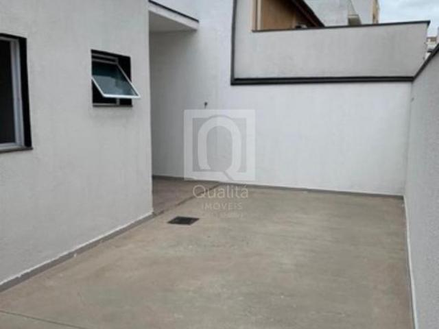 Casa térrea com 3 quartos no Condomínio Horto Florestal 3