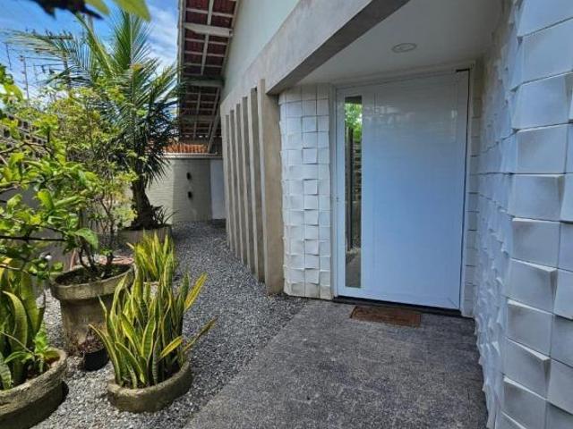 Casa térrea com 3 quartos, á 200m do mar á venda Cidade Nova Peruibe Peruíbe/SP