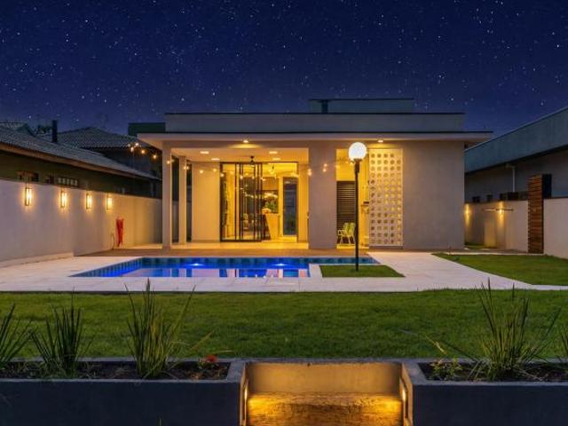 Casa terrea com 3 quartos à venda, 255 m² por R$ 2.200.000 Condomínio Residencial Águas do Paraíba