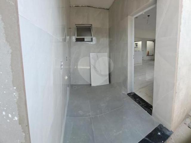 Casa térrea com 3 quartos à venda em Condomínio portal da serra SP