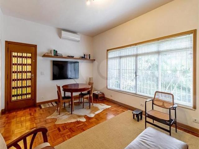 Casa térrea com 3 quartos à venda em Alto de pinheiros SP