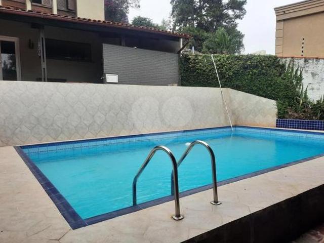 Casa térrea com 3 quartos à venda em Jardim marajoara SP