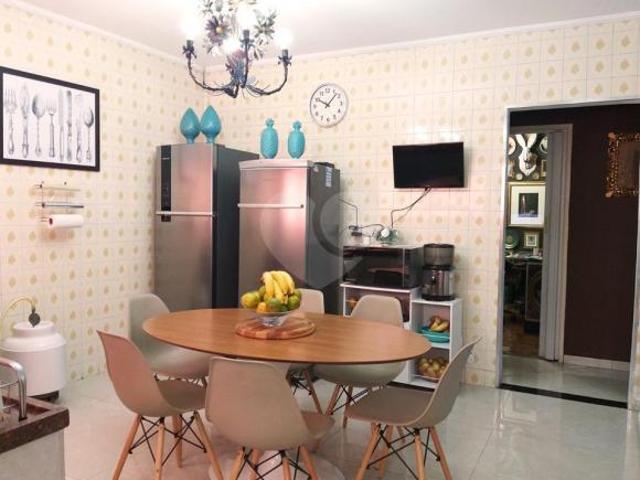 Casa térrea com 3 quartos à venda em Jardim marisa SP