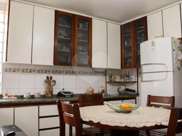 Casa térrea com 3 quartos à venda em Jardim avelino SP