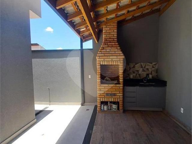 Casa térrea com 3 quartos à venda em Jardim regente SP
