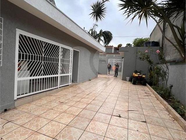 Casa térrea com 3 quartos à venda em Jardim são joão jaraguá SP