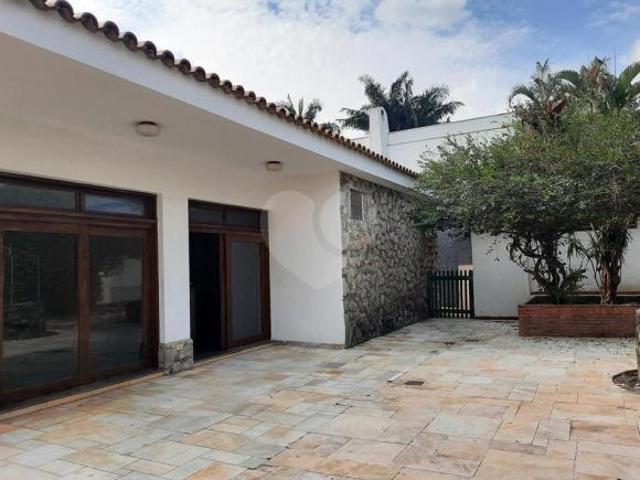 Casa térrea com 3 quartos à venda em Jardim Santa Helena SP