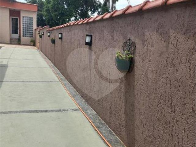 Casa térrea com 3 quartos à venda em Jardim virginia bianca SP