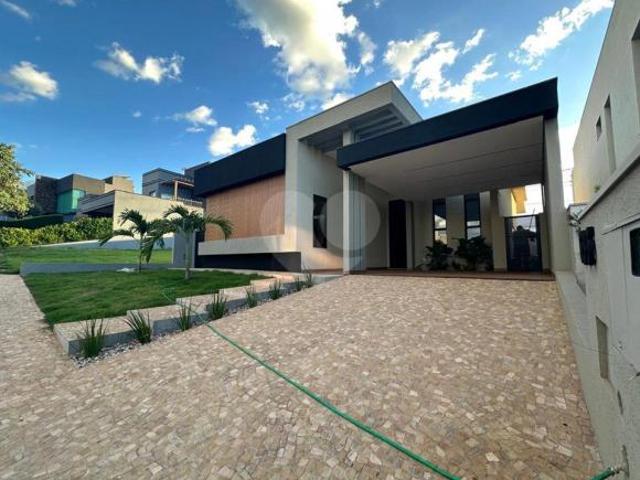 Casa térrea com 3 quartos à venda em Loteamento terras de siena SP