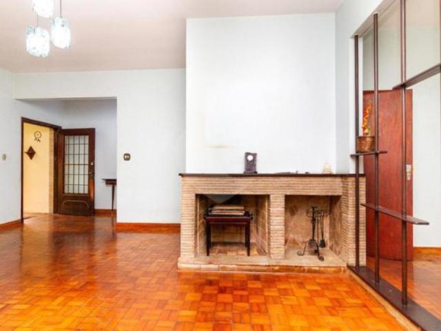 Casa térrea com 3 quartos à venda em Lapa SP