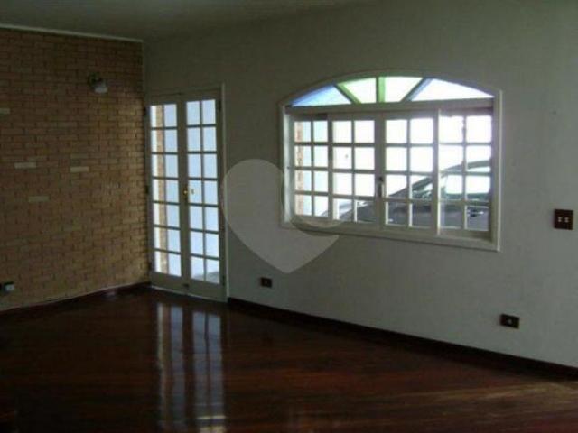 Casa térrea com 3 quartos à venda em Santo amaro SP