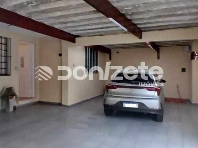 Casa Térrea com 3 Quartos à venda em Santo André Vila Príncipe de Gales | 211m² | 3 banheiros | 4