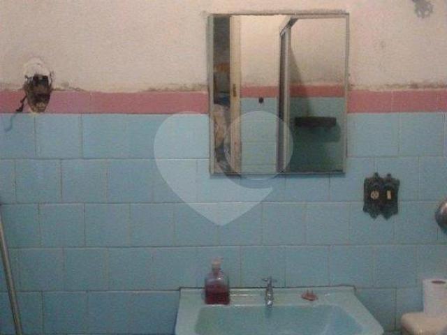 Casa térrea com 3 quartos à venda em Santa teresinha SP