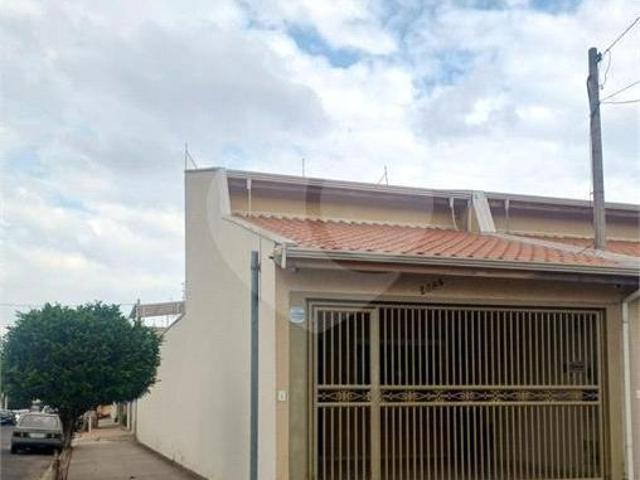 Casa térrea com 3 quartos à venda em Parque Boa Esperança SP
