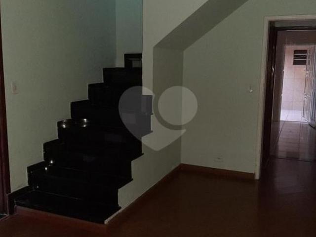 Casa térrea com 3 quartos à venda em Parque edu chaves SP