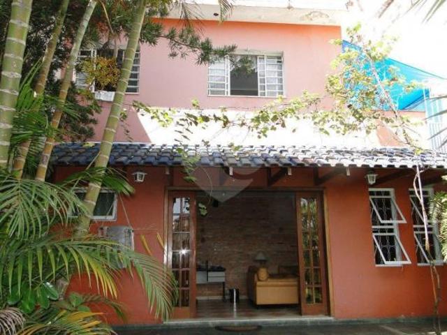 Casa térrea com 3 quartos à venda em Parque peruche SP