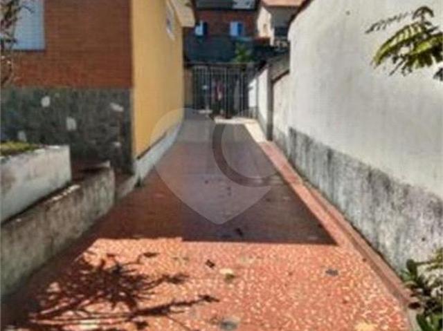 Casa térrea com 3 quartos à venda em Piqueri SP
