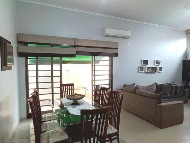 Casa térrea com 3 quartos à venda em Ribeirânia SP
