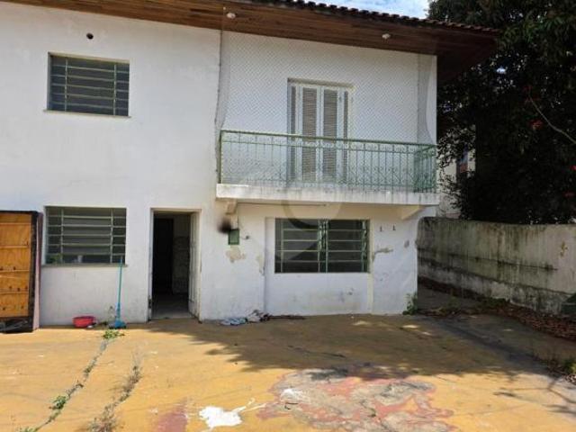 Casa térrea com 3 quartos à venda em Tremembé SP