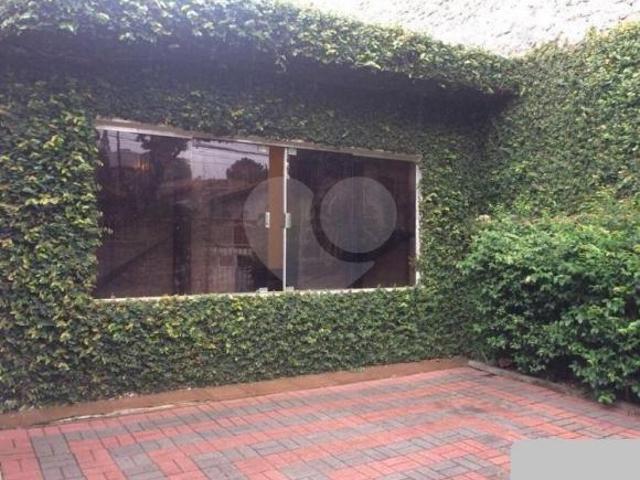 Casa térrea com 3 quartos à venda em Tremembé SP