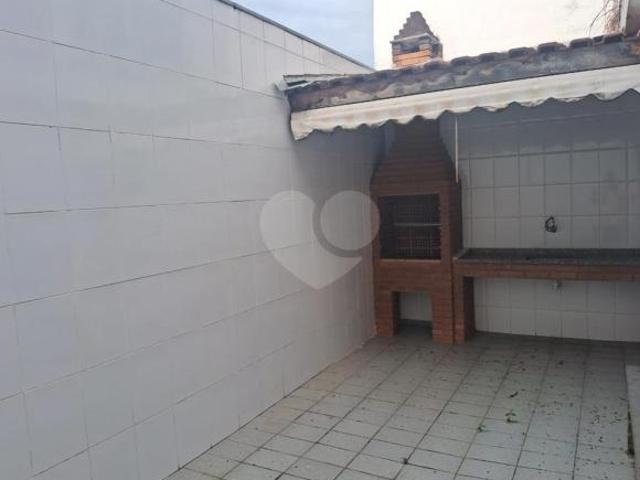 Casa térrea com 3 quartos à venda em Vila albertina SP