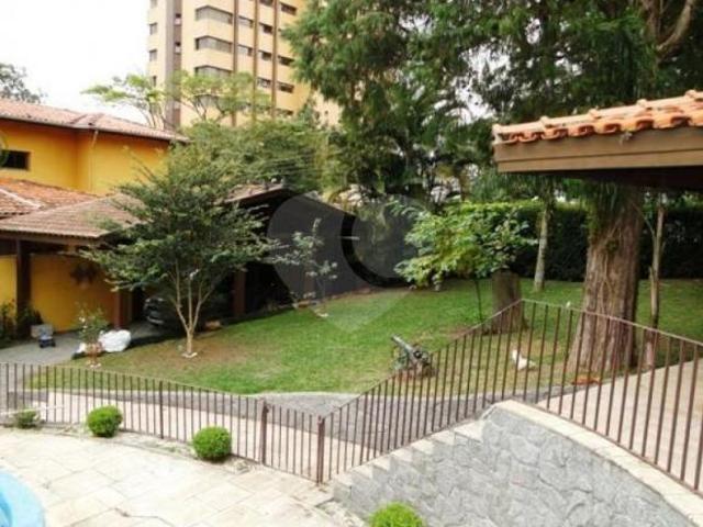 Casa térrea com 3 quartos à venda em Vila albertina SP