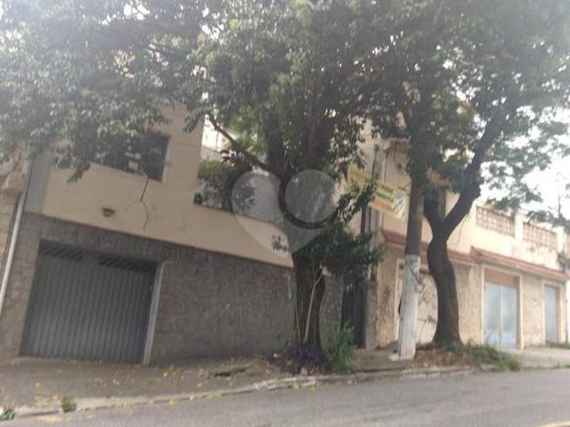 Casa térrea com 3 quartos à venda em Vila ester zona norte SP