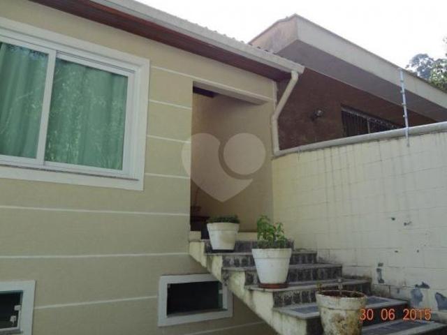 Casa térrea com 3 quartos à venda em Vila irmãos arnoni SP