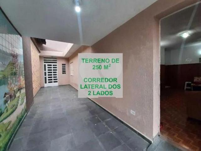 Casa térrea com 3 quartos à venda em Vila Lageado SP