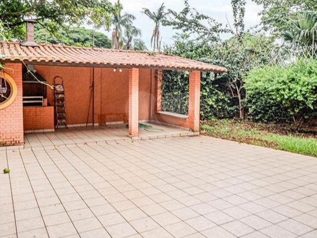 Casa térrea com 3 quartos à venda em Vila madalena SP