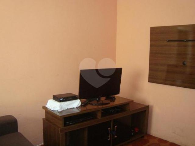 Casa térrea com 3 quartos à venda em Vila nova mazzei SP