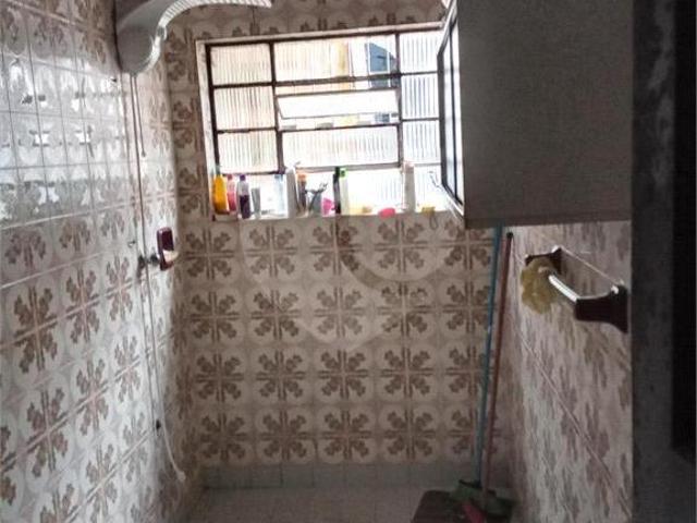 Casa térrea com 3 quartos à venda em Vila nova galvão SP