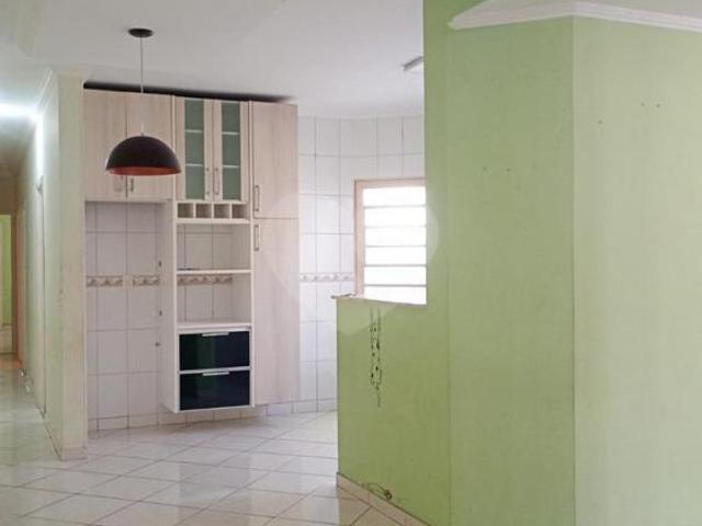 Casa térrea com 3 quartos à venda em Vila nova SP