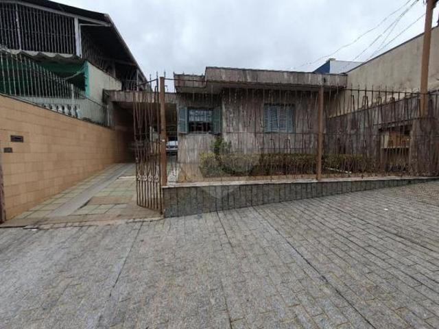 Casa térrea com 3 quartos à venda em Vila ré SP