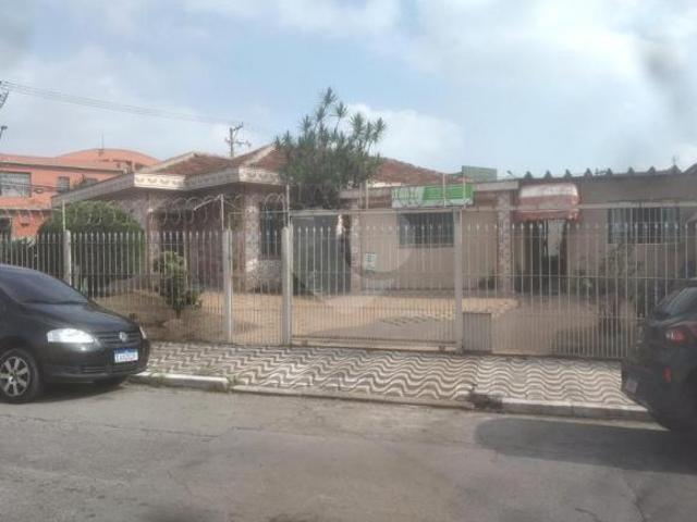 Casa térrea com 3 quartos à venda em Vila santo henrique SP