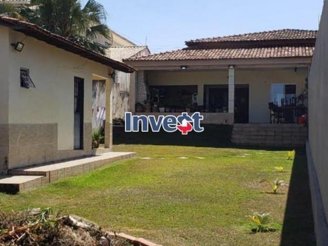 Casa Térrea com 3 Quartos, Dentro de Condomínio, Lote de 400m² na Rua 05 em Vicente Pires
