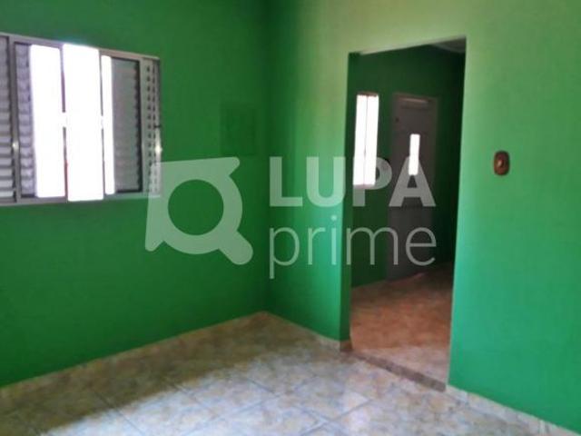 CASA TÉRREA COM 3 QUARTOS E 3 VAGAS DE GARAGEM PARA RENDA, VILA MEDEIROS, SÃO PAULO