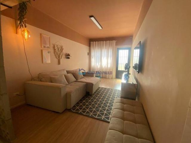 Casa térrea com 3 quartos e 2 vagas no Jardim da Saúde